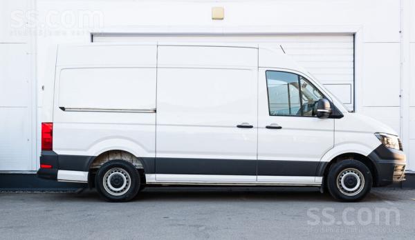 White Volkswagen Crafter 2020 in Riga, with an engine capacity of 2.00 L and mileage of 146 thousand km for 17850 €, photo 5 on AUTOMOTO.COM.LV