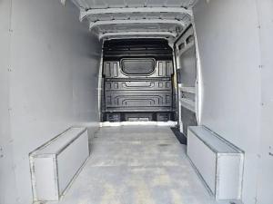 Balts Volkswagen Crafter 2020 Jēkabpils, ar dzinēja tilpumu 2.00 L un nobraukumu 229 tūkst. km par 17990 €, foto 17 vietnē AUTOMOTO.COM.LV
