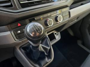 Balts Volkswagen Crafter 2020 Jēkabpils, ar dzinēja tilpumu 2.00 L un nobraukumu 229 tūkst. km par 17990 €, foto 22 vietnē AUTOMOTO.COM.LV