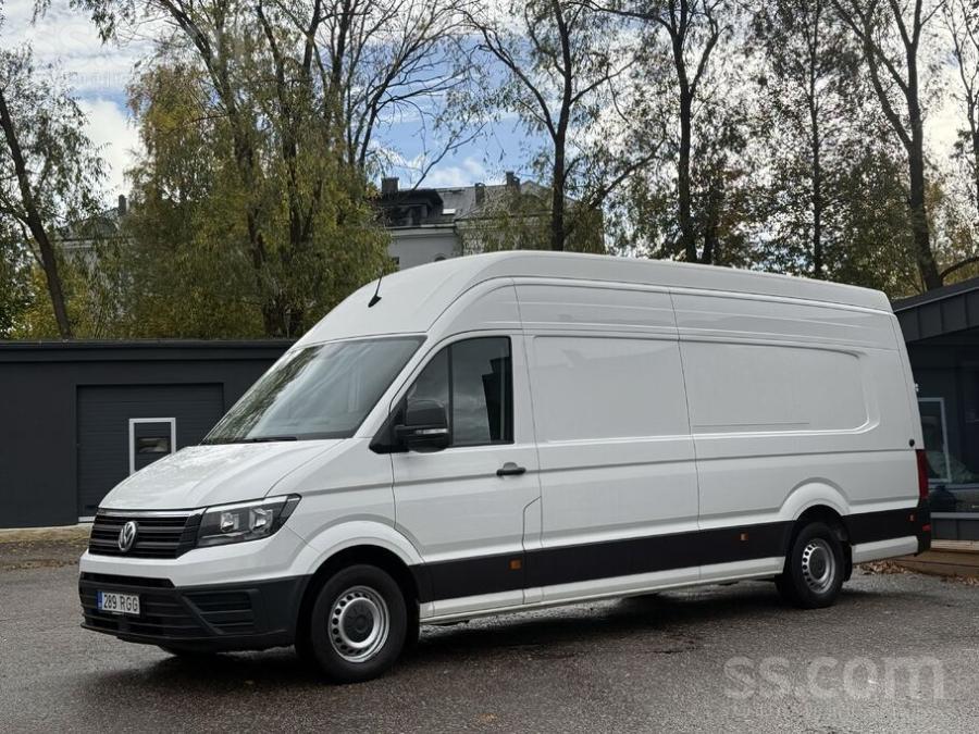 White Volkswagen Crafter 2020 in Tallinn, with an engine capacity of 2.00 L and mileage of 483 thousand km for 13999 €, photo 1 on AUTOMOTO.COM.LV