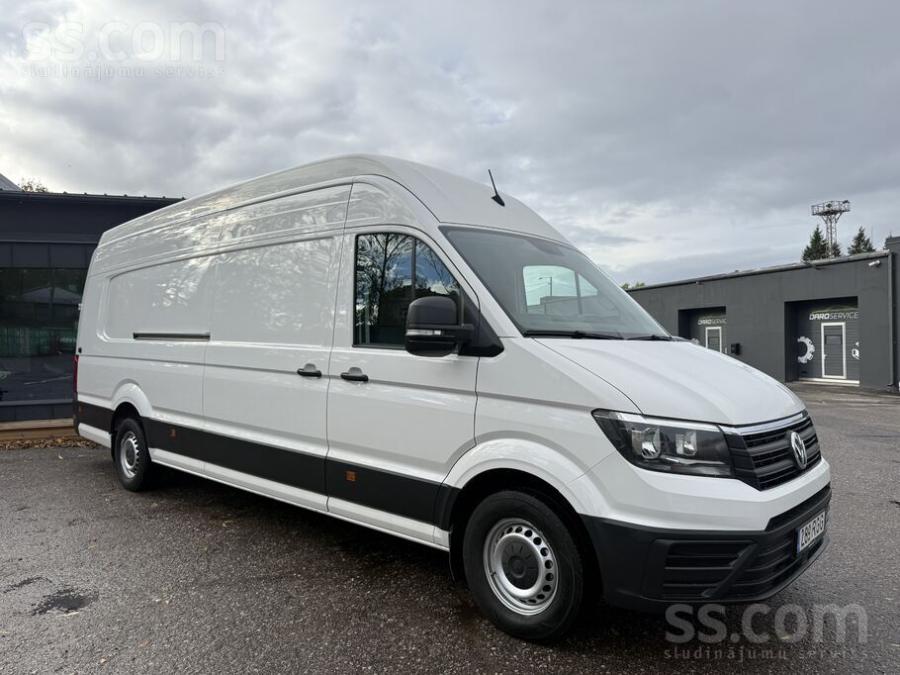 White Volkswagen Crafter 2020 in Tallinn, with an engine capacity of 2.00 L and mileage of 483 thousand km for 13999 €, photo 9 on AUTOMOTO.COM.LV