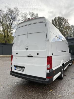 White Volkswagen Crafter 2020 in Tallinn, with an engine capacity of 2.00 L and mileage of 483 thousand km for 13999 €, photo 13 on AUTOMOTO.COM.LV
