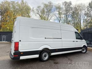 White Volkswagen Crafter 2020 in Tallinn, with an engine capacity of 2.00 L and mileage of 483 thousand km for 13999 €, photo 15 on AUTOMOTO.COM.LV