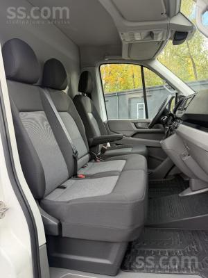 White Volkswagen Crafter 2020 in Tallinn, with an engine capacity of 2.00 L and mileage of 483 thousand km for 13999 €, photo 28 on AUTOMOTO.COM.LV