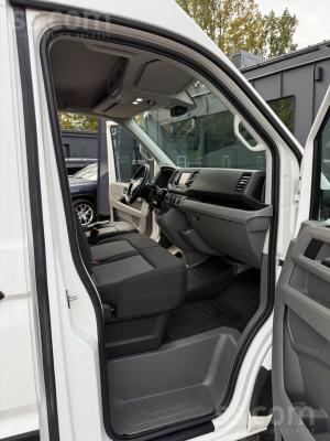 White Volkswagen Crafter 2020 in Tallinn, with an engine capacity of 2.00 L and mileage of 454 thousand km for 14500 €, photo 23 on AUTOMOTO.COM.LV