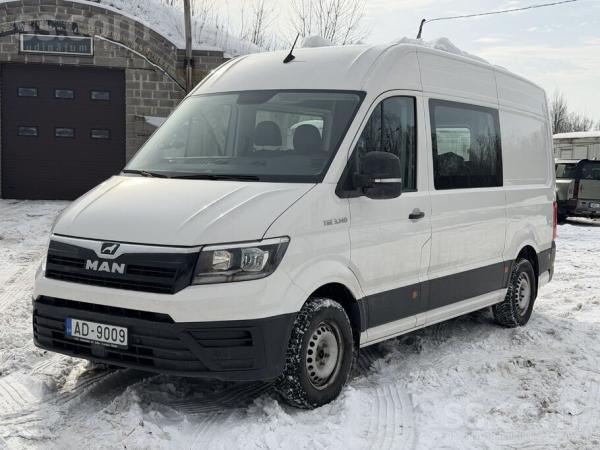 Balts Volkswagen Crafter 2021 Rīga, ar dzinēja tilpumu 2.00 L un nobraukumu 102 tūkst. km par 24900 €, foto 1 vietnē AUTOMOTO.COM.LV