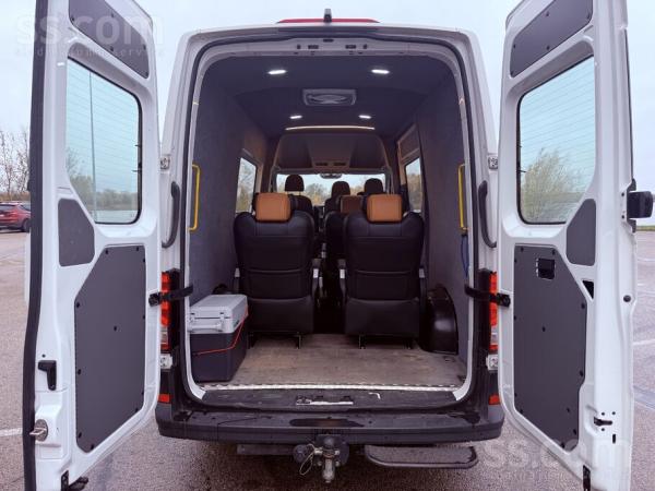 Balts Volkswagen Crafter 2021 Rīga, ar dzinēja tilpumu 2.00 L un nobraukumu 102 tūkst. km par 24900 €, foto 6 vietnē AUTOMOTO.COM.LV