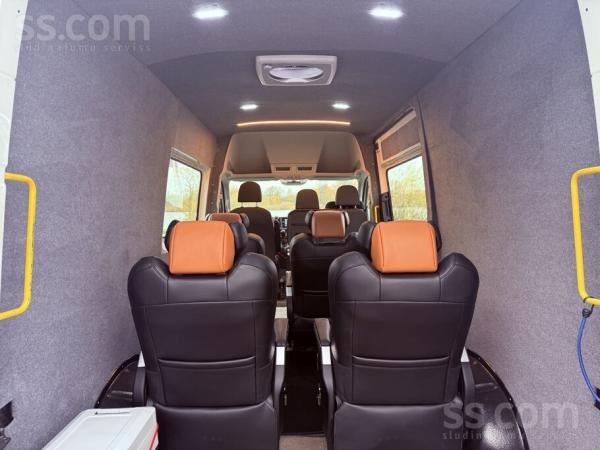 Balts Volkswagen Crafter 2021 Rīga, ar dzinēja tilpumu 2.00 L un nobraukumu 102 tūkst. km par 24900 €, foto 7 vietnē AUTOMOTO.COM.LV
