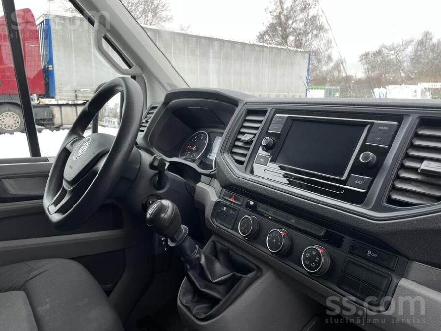 Balts Volkswagen Crafter 2021 Liepāja, ar dzinēja tilpumu 2.00 L un nobraukumu 121 tūkst. km par 15900 €, foto 9 vietnē AUTOMOTO.COM.LV