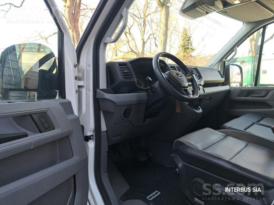 White Volkswagen Crafter 2021 in Riga, with an engine capacity of 2.00 L and mileage of 0 thousand km for 27225 €, photo 18 on AUTOMOTO.COM.LV
