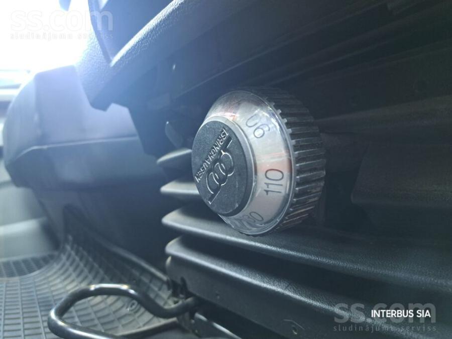 White Volkswagen Crafter 2021 in Riga, with an engine capacity of 2.00 L and mileage of 0 thousand km for 27225 €, photo 19 on AUTOMOTO.COM.LV