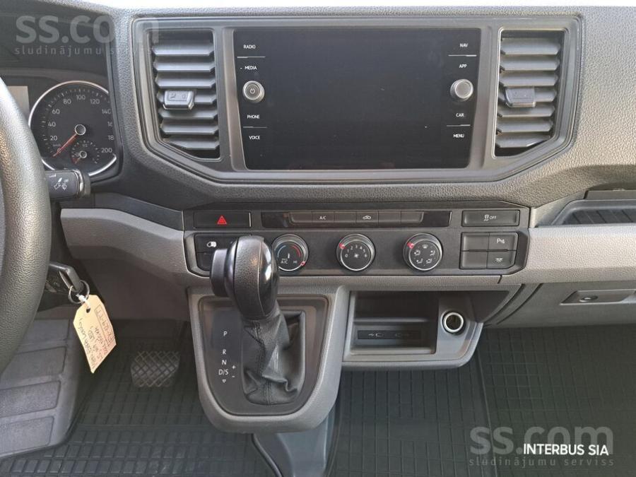 White Volkswagen Crafter 2021 in Riga, with an engine capacity of 2.00 L and mileage of 0 thousand km for 27225 €, photo 21 on AUTOMOTO.COM.LV