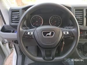 White Volkswagen Crafter 2021 in Riga, with an engine capacity of 2.00 L and mileage of 0 thousand km for 27225 €, photo 23 on AUTOMOTO.COM.LV