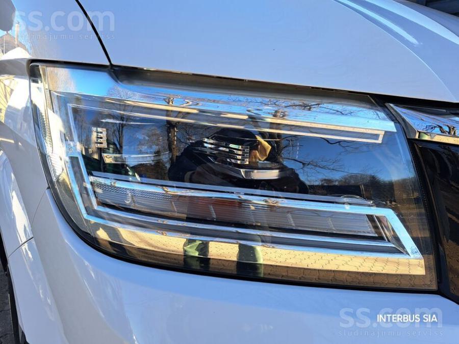 White Volkswagen Crafter 2021 in Riga, with an engine capacity of 2.00 L and mileage of 0 thousand km for 27225 €, photo 32 on AUTOMOTO.COM.LV