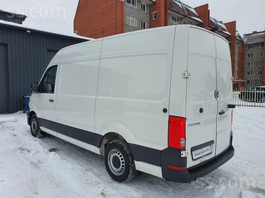 White Volkswagen Crafter 2021 in Jelgava, with an engine capacity of 2.00 L and mileage of 124 thousand km for 16000 €, photo 6 on AUTOMOTO.COM.LV