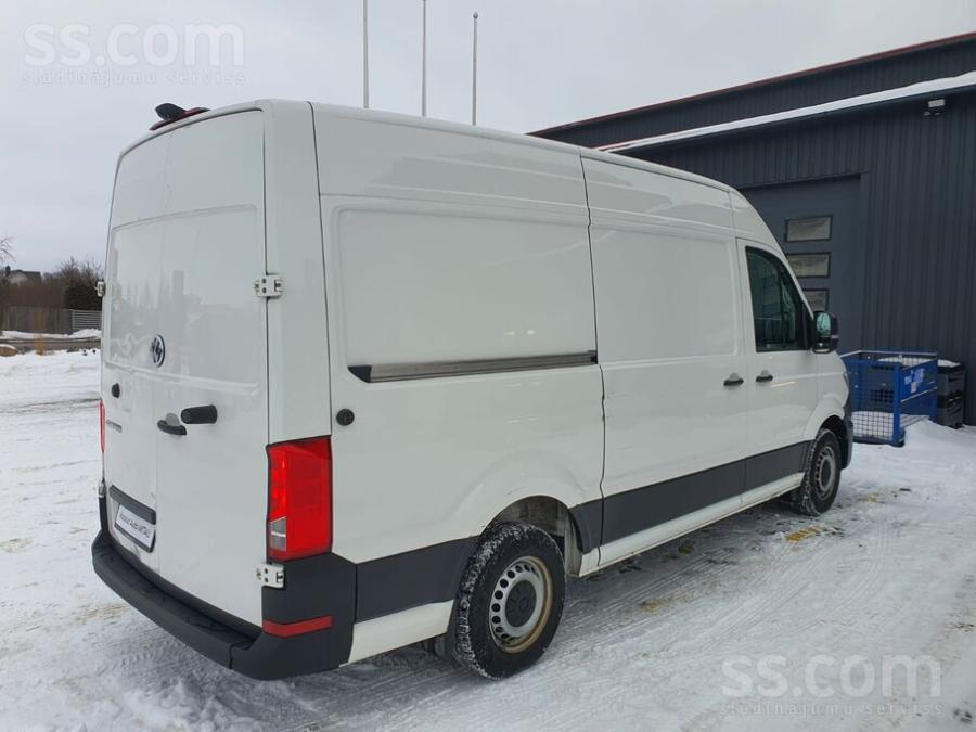 White Volkswagen Crafter 2021 in Jelgava, with an engine capacity of 2.00 L and mileage of 124 thousand km for 16000 €, photo 7 on AUTOMOTO.COM.LV