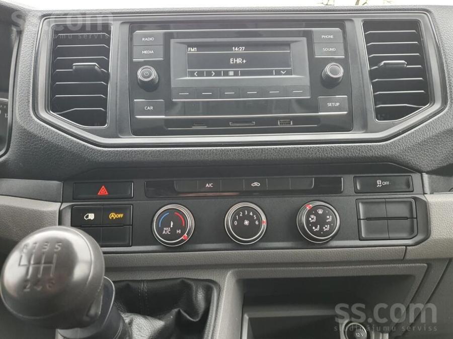 White Volkswagen Crafter 2021 in Jelgava, with an engine capacity of 2.00 L and mileage of 124 thousand km for 16000 €, photo 13 on AUTOMOTO.COM.LV