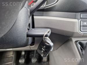 Balts Volkswagen Crafter 2021 Jelgava, ar dzinēja tilpumu 2.00 L un nobraukumu 112 tūkst. km par 16500 €, foto 14 vietnē AUTOMOTO.COM.LV