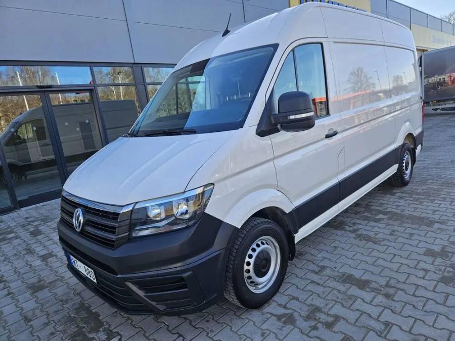 Белый Фольксваген Крафтер 2021 в Екабпилс, объемом двигателя 2.00 л и пробегом 200 тыс. км за 14900 €, фото 1 на AUTOMOTO.COM.LV