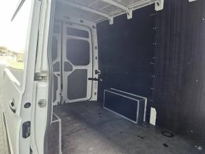 Balts Volkswagen Crafter 2021 Jēkabpils, ar dzinēja tilpumu 2.00 L un nobraukumu 190 tūkst. km par 17990 €, foto 15 vietnē AUTOMOTO.COM.LV