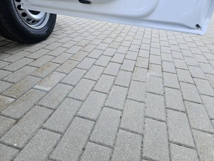 Balts Volkswagen Crafter 2021 Jēkabpils, ar dzinēja tilpumu 2.00 L un nobraukumu 190 tūkst. km par 17990 €, foto 18 vietnē AUTOMOTO.COM.LV