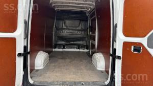 Balts Volkswagen Crafter 2021 Rīga, ar dzinēja tilpumu 2.00 L un nobraukumu 120 tūkst. km par 15900 €, foto 11 vietnē AUTOMOTO.COM.LV