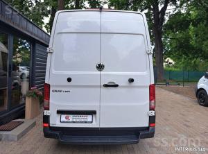 White Volkswagen Crafter 2021 in Riga, with an engine capacity of 2.00 L and mileage of 0 thousand km for 21175 €, photo 5 on AUTOMOTO.COM.LV