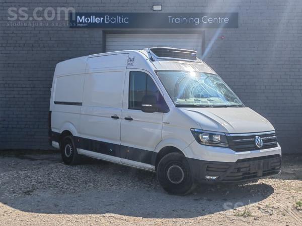 White Volkswagen Crafter 2021 in Jurmala, with an engine capacity of 2.00 L and mileage of 215 thousand km for 17950 €, photo 2 on AUTOMOTO.COM.LV