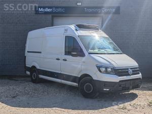 White Volkswagen Crafter 2021 in Jurmala, with an engine capacity of 2.00 L and mileage of 215 thousand km for 17950 €, photo 3 on AUTOMOTO.COM.LV