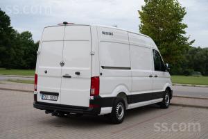 White Volkswagen Crafter 2021 in Riga, with an engine capacity of 2.00 L and mileage of 199 thousand km for 17300 €, photo 8 on AUTOMOTO.COM.LV