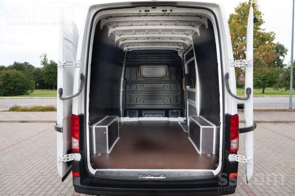 Balts Volkswagen Crafter 2021 Rīga, ar dzinēja tilpumu 2.00 L un nobraukumu 199 tūkst. km par 17300 €, foto 10 vietnē AUTOMOTO.COM.LV