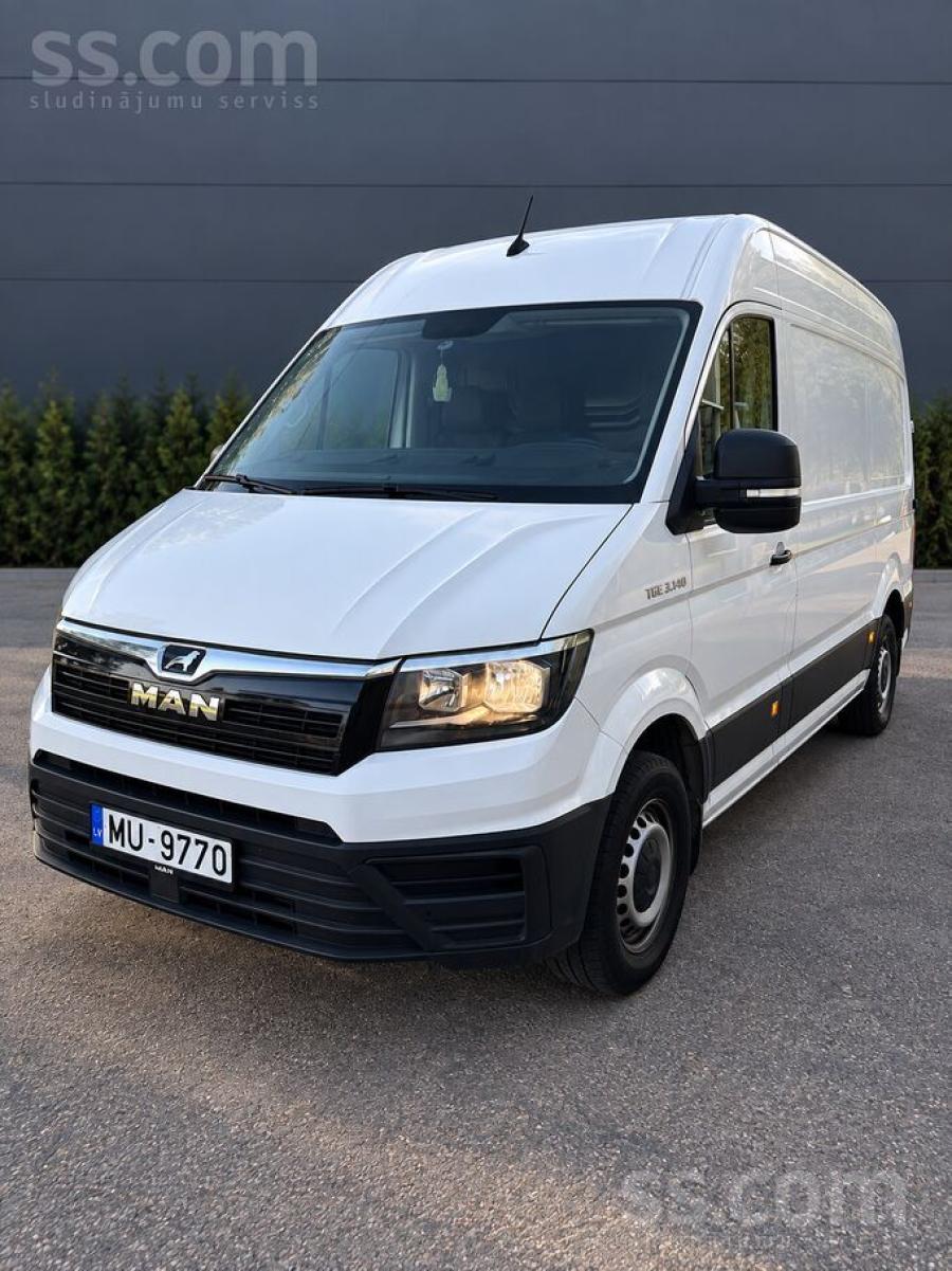 Balts Volkswagen Crafter 2021 Ogre, ar dzinēja tilpumu 2.00 L un nobraukumu 224 tūkst. km par 14500 €, foto 1 vietnē AUTOMOTO.COM.LV