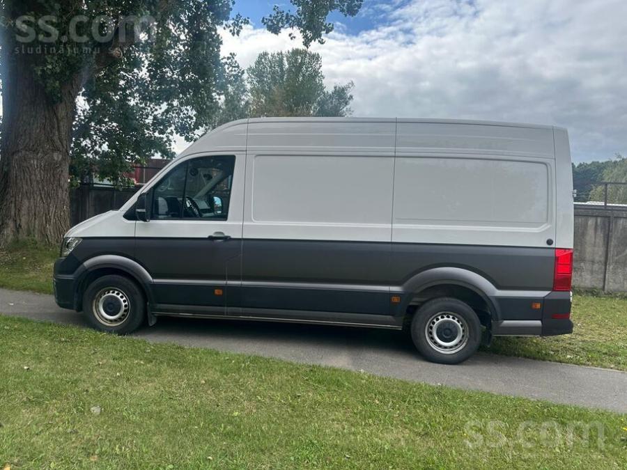 Balts Volkswagen Crafter 2022 Rīga, ar dzinēja tilpumu 2.00 L un nobraukumu 122 tūkst. km par 29900 €, foto 5 vietnē AUTOMOTO.COM.LV