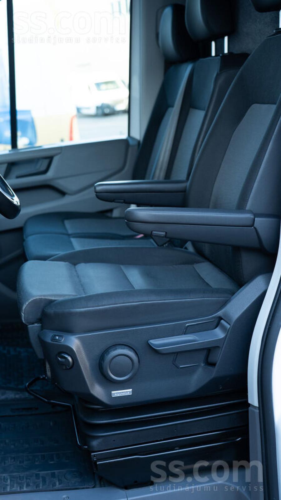 White Volkswagen Crafter 2022 in Riga, with an engine capacity of 2.00 L and mileage of 105 thousand km for 28000 €, photo 17 on AUTOMOTO.COM.LV