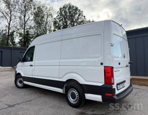 White Volkswagen Crafter 2022 in Tallinn, with an engine capacity of 2.00 L and mileage of 214 thousand km for 16990 €, photo 11 on AUTOMOTO.COM.LV