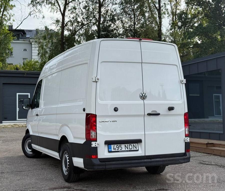 White Volkswagen Crafter 2022 in Tallinn, with an engine capacity of 2.00 L and mileage of 214 thousand km for 16990 €, photo 14 on AUTOMOTO.COM.LV