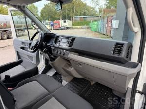 White Volkswagen Crafter 2022 in Tallinn, with an engine capacity of 2.00 L and mileage of 214 thousand km for 16990 €, photo 25 on AUTOMOTO.COM.LV