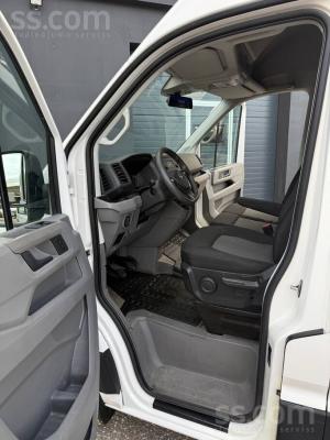 White Volkswagen Crafter 2022 in Tallinn, with an engine capacity of 2.00 L and mileage of 214 thousand km for 16990 €, photo 26 on AUTOMOTO.COM.LV
