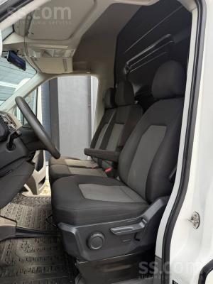 White Volkswagen Crafter 2022 in Tallinn, with an engine capacity of 2.00 L and mileage of 214 thousand km for 16990 €, photo 27 on AUTOMOTO.COM.LV