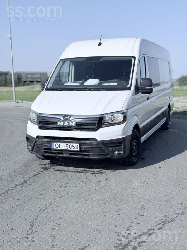 White Volkswagen Crafter 2024 in Liepaja, with an engine capacity of 2.00 L and mileage of 209 thousand km for 42995 €, photo 1 on AUTOMOTO.COM.LV