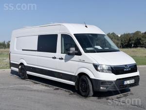 White Volkswagen Crafter 2024 in Liepaja, with an engine capacity of 2.00 L and mileage of 209 thousand km for 42995 €, photo 4 on AUTOMOTO.COM.LV