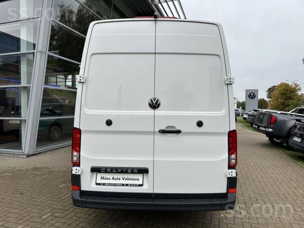 White Volkswagen Crafter 2024 in Valmiera, with an engine capacity of 2.00 L and mileage of 12 thousand km for 42000 €, photo 4 on AUTOMOTO.COM.LV