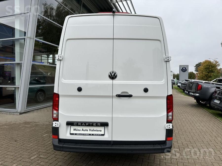 White Volkswagen Crafter 2024 in Valmiera, with an engine capacity of 2.00 L and mileage of 12 thousand km for 42000 €, photo 5 on AUTOMOTO.COM.LV