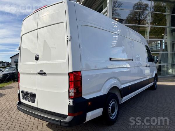 Balts Volkswagen Crafter 2025 Valmiera, ar dzinēja tilpumu 2.00 L un nobraukumu 8 tūkst. km par 41900 €, foto 2 vietnē AUTOMOTO.COM.LV