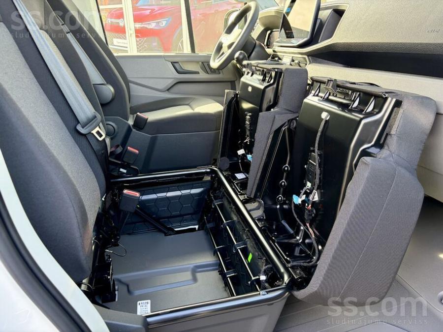 Balts Volkswagen Crafter 2025 Valmiera, ar dzinēja tilpumu 2.00 L un nobraukumu 8 tūkst. km par 41900 €, foto 11 vietnē AUTOMOTO.COM.LV
