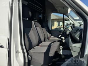 White Volkswagen Crafter 2026 in Tukums, with an engine capacity of 2.00 L and mileage of 8 thousand km for 42000 €, photo 6 on AUTOMOTO.COM.LV