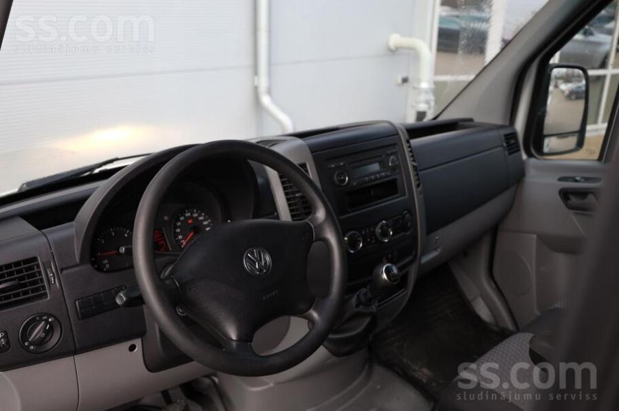 Balts Volkswagen Crafter 2013 Rīga, ar dzinēja tilpumu 2.00 L un nobraukumu 0 tūkst. km par 6995 €, foto 9 vietnē AUTOMOTO.COM.LV
