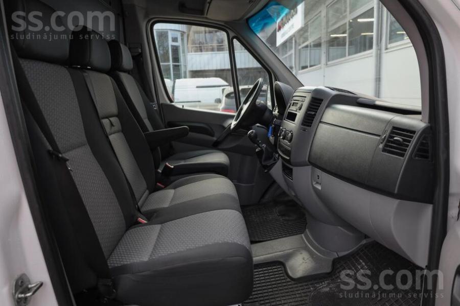 Balts Volkswagen Crafter 2013 Rīga, ar dzinēja tilpumu 2.00 L un nobraukumu 0 tūkst. km par 6995 €, foto 11 vietnē AUTOMOTO.COM.LV