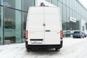 White Volkswagen Crafter 2019 in Vilnius, with an engine capacity of 2.00 L and mileage of 139 thousand km for 24950 €, photo 4 on AUTOMOTO.COM.LV