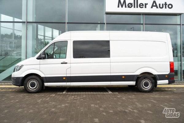 White Volkswagen Crafter 2019 in Vilnius, with an engine capacity of 2.00 L and mileage of 169 thousand km for 23950 €, photo 2 on AUTOMOTO.COM.LV